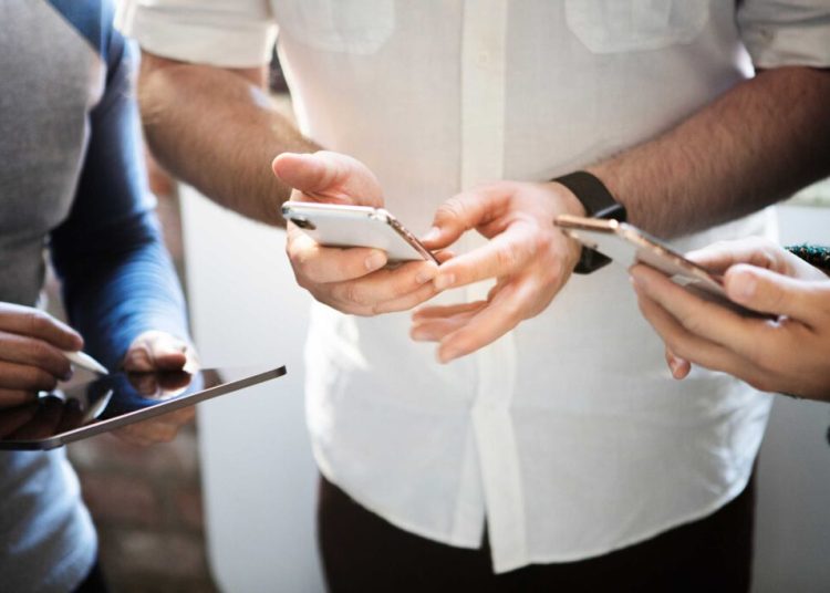 How Group Text Messaging Improves Communication & Engagement.